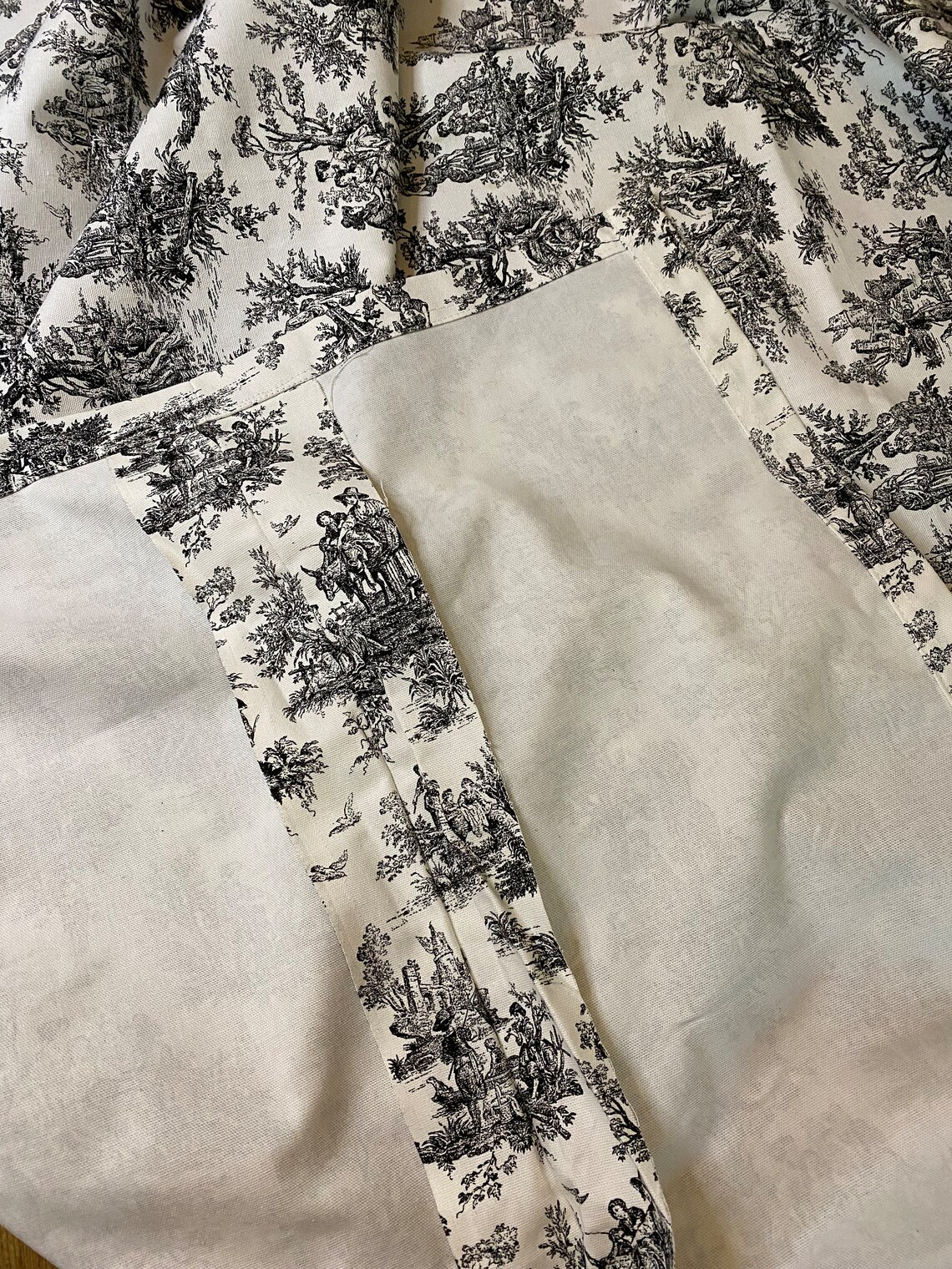 Black and White French Country Toile Print Tablecloths on Canvas ...