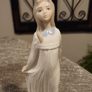 Vintage Porcelain Girl Tengra Valencia Spain - Etsy