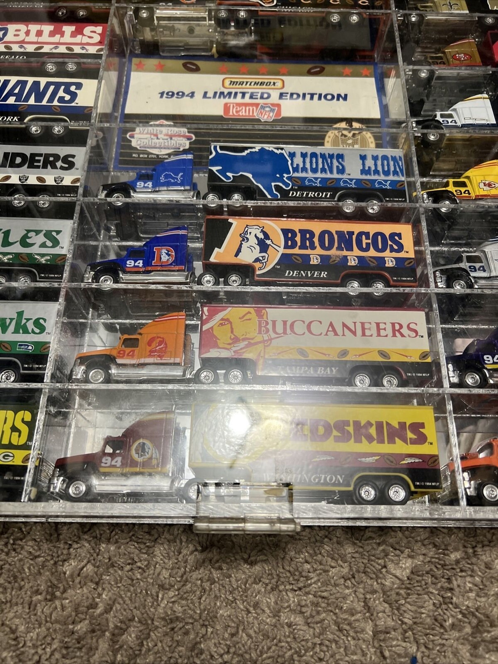 1994 Matchbox Tractor Trailer Transporter Semi 1/80 Set of All 28 NFL ...