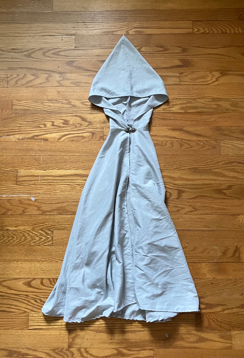 Silver Hooded Cloak - Etsy