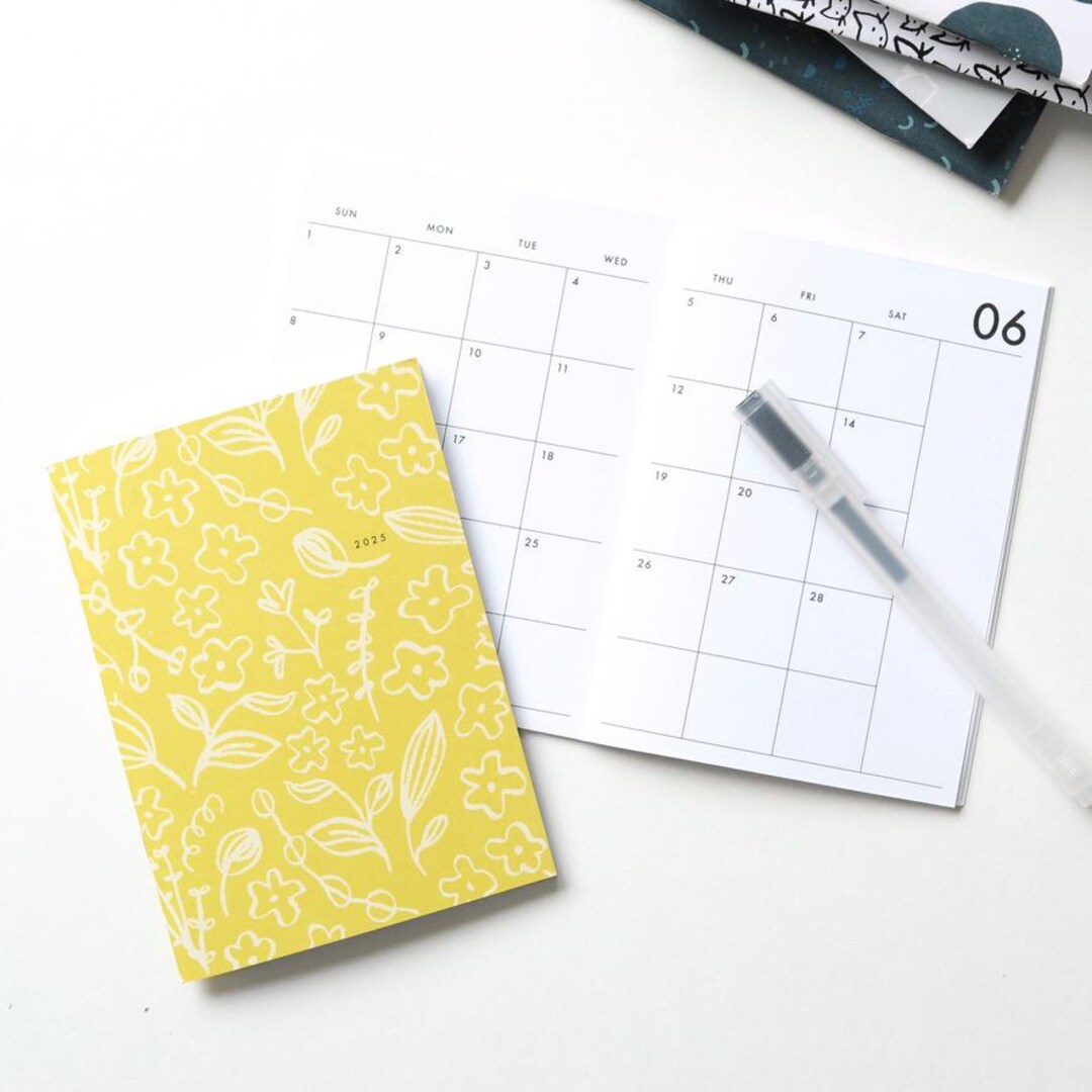 2025 Small Monthly Planner Yellow Floral 2025 Planner Calendar 2025 ...