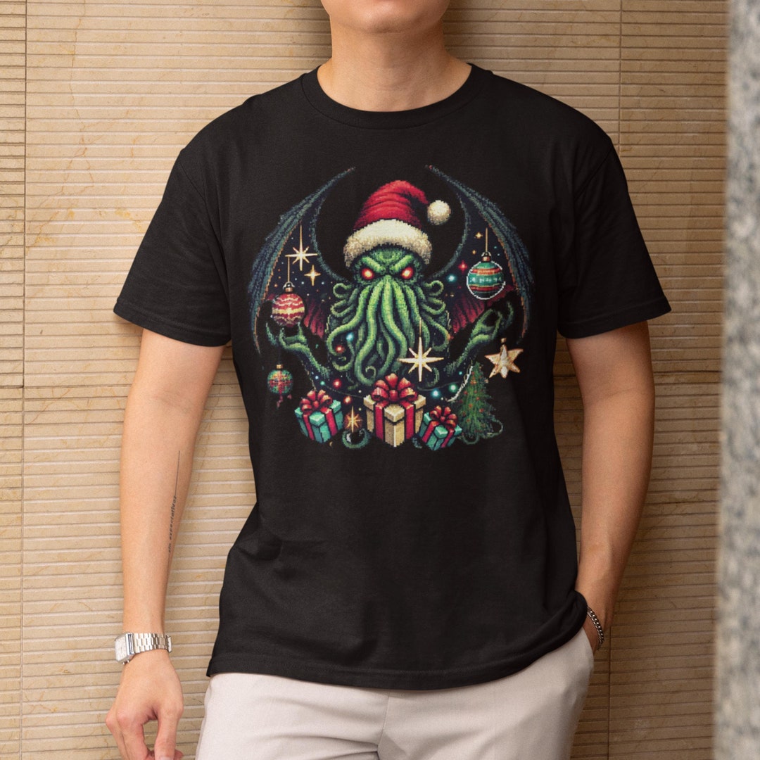Cthulhu Christmas Pixel Art T-shirt, Festive Lovecraft Holiday Design ...