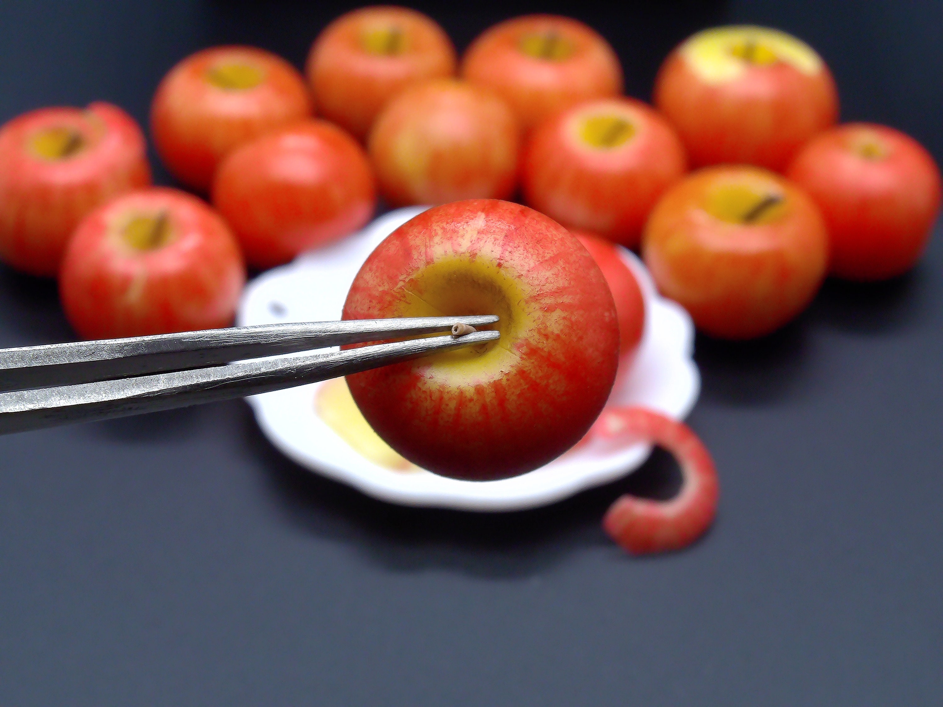 1/12 Scale Realistic Miniature Apple- Dollhouse Food | Fake Food ...
