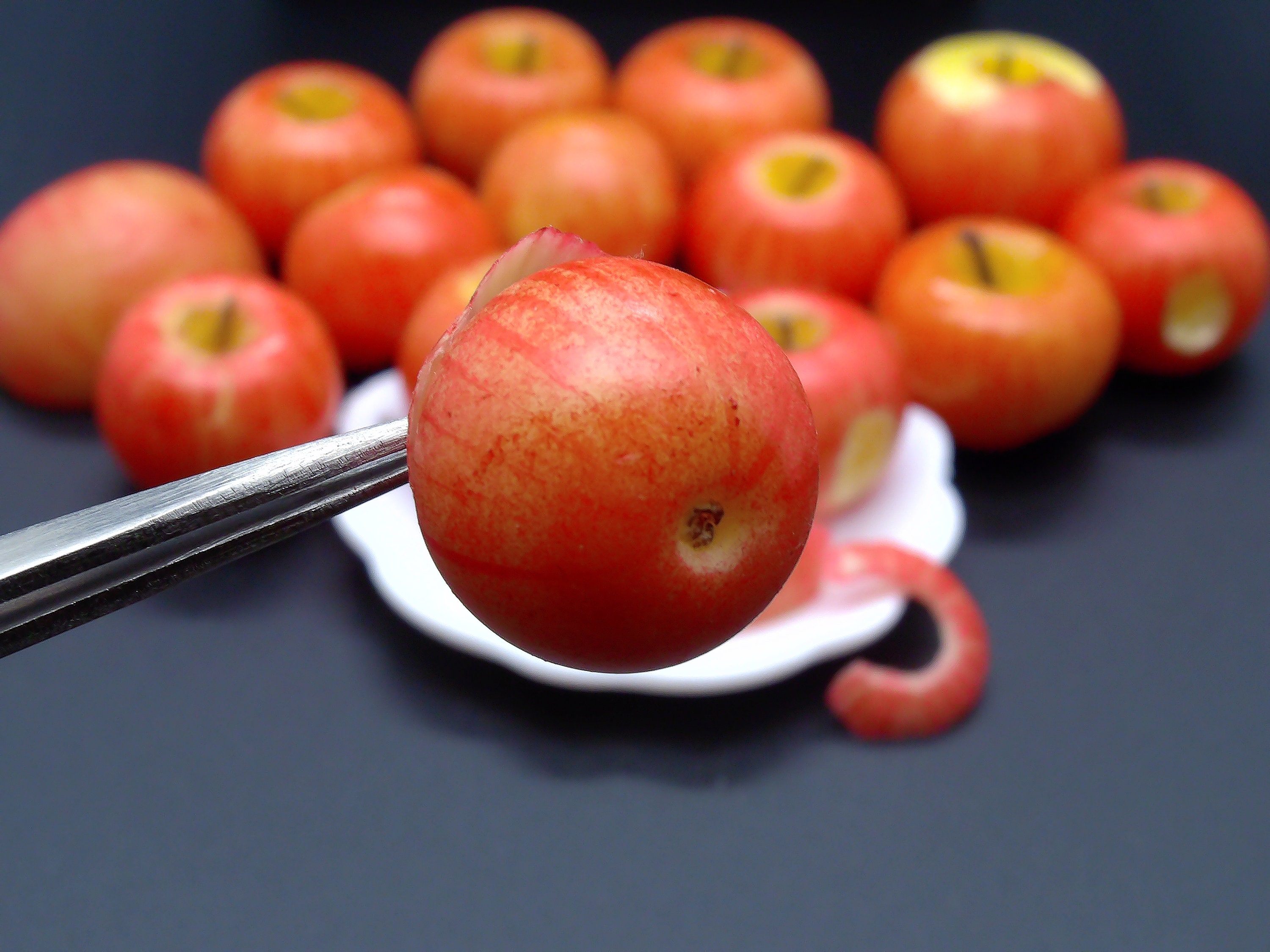 1/12 Scale Realistic Miniature Apple- Dollhouse Food | Fake Food ...
