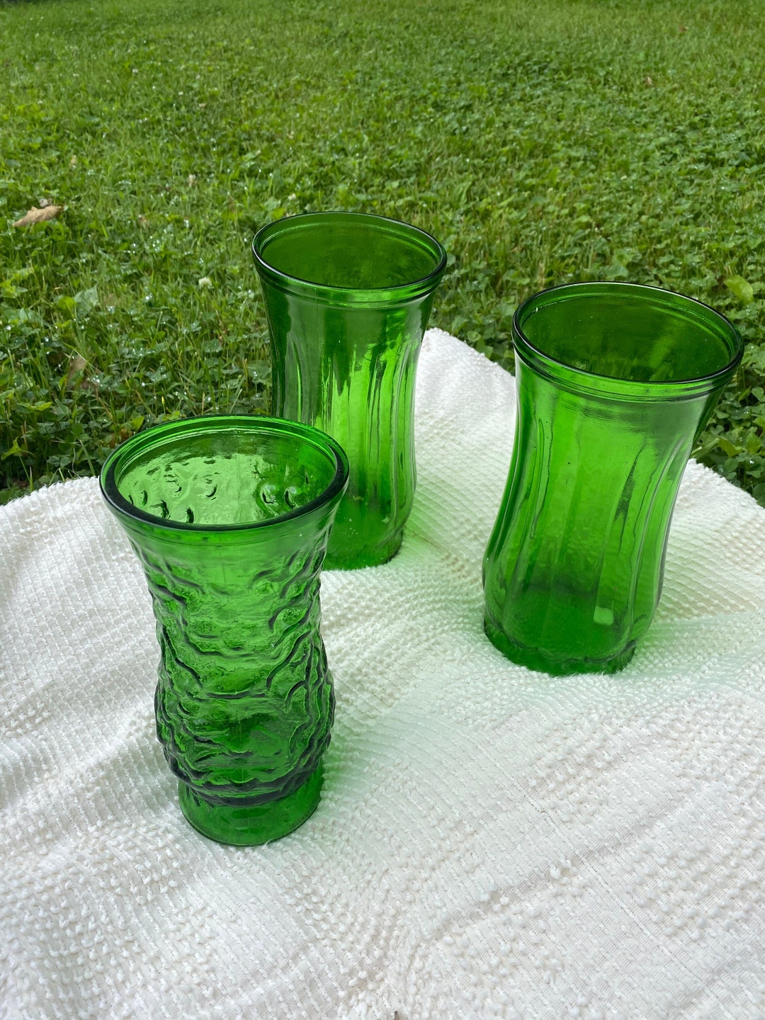 Vintage Emerald Green Decorative Vases hoosier Glass & Straight Ribbed ...