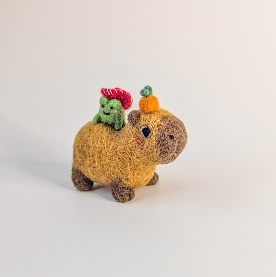 Needle Felted Capybara and Cowboy Froggie With Booty - Etsy