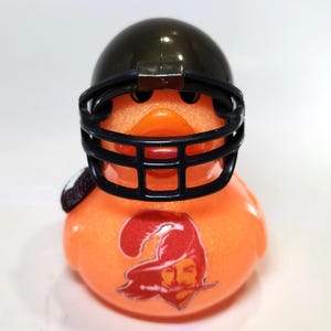 TAMPA BAY BUCCANEERS Rubber Duck Gift Bedazzled Duck Cruise Dashboard ...