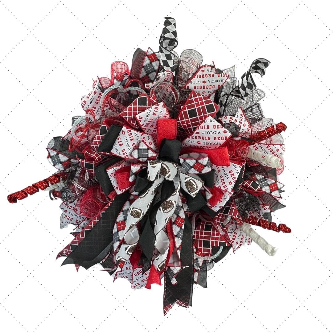 Sports Team Wreath, Red and Black Fan Décor, Game Day Football Door ...