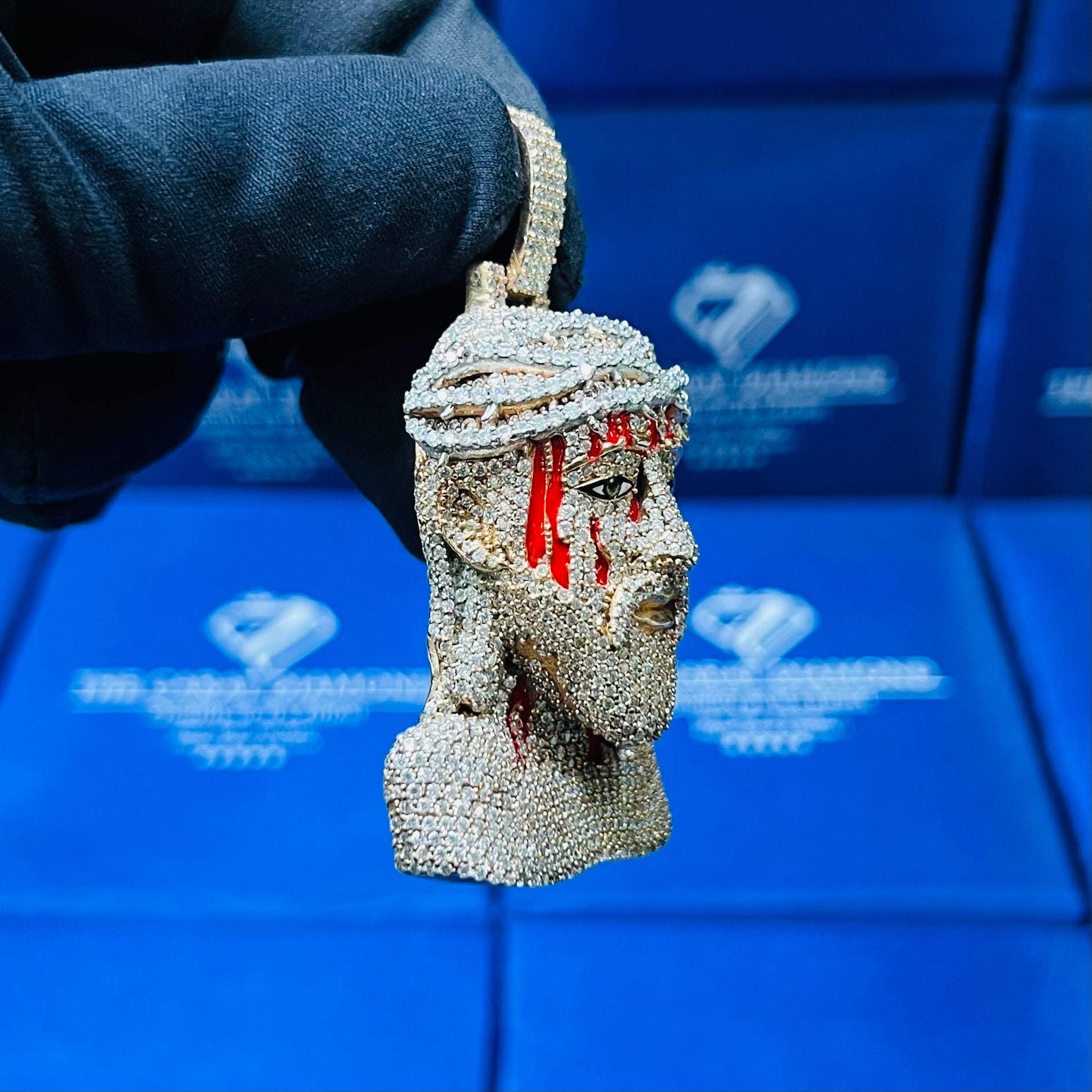 Custom Iced Out 3D Jesus Face Pendant With Enamel, 1.5"x3.0" for Men ...