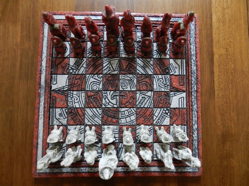 Vintage Mayan/aztec Themed Resin Chess Board and Pieces - Etsy