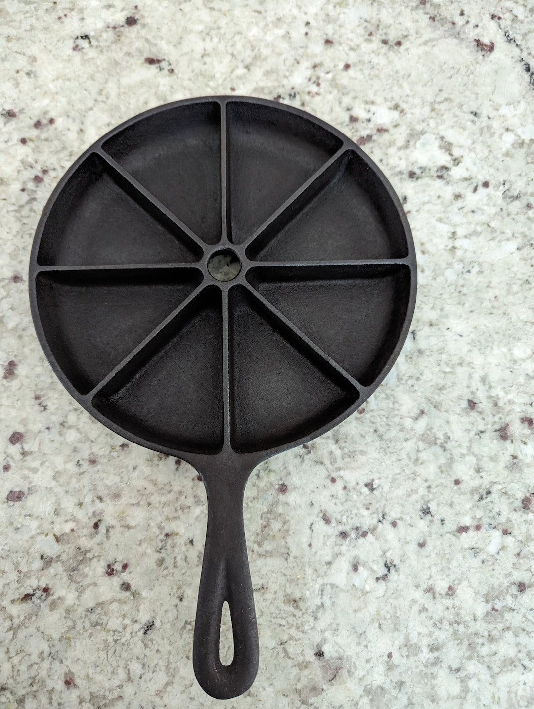 Lodge Cast Iron Cornbread Wedge Pan / Skillet - Etsy