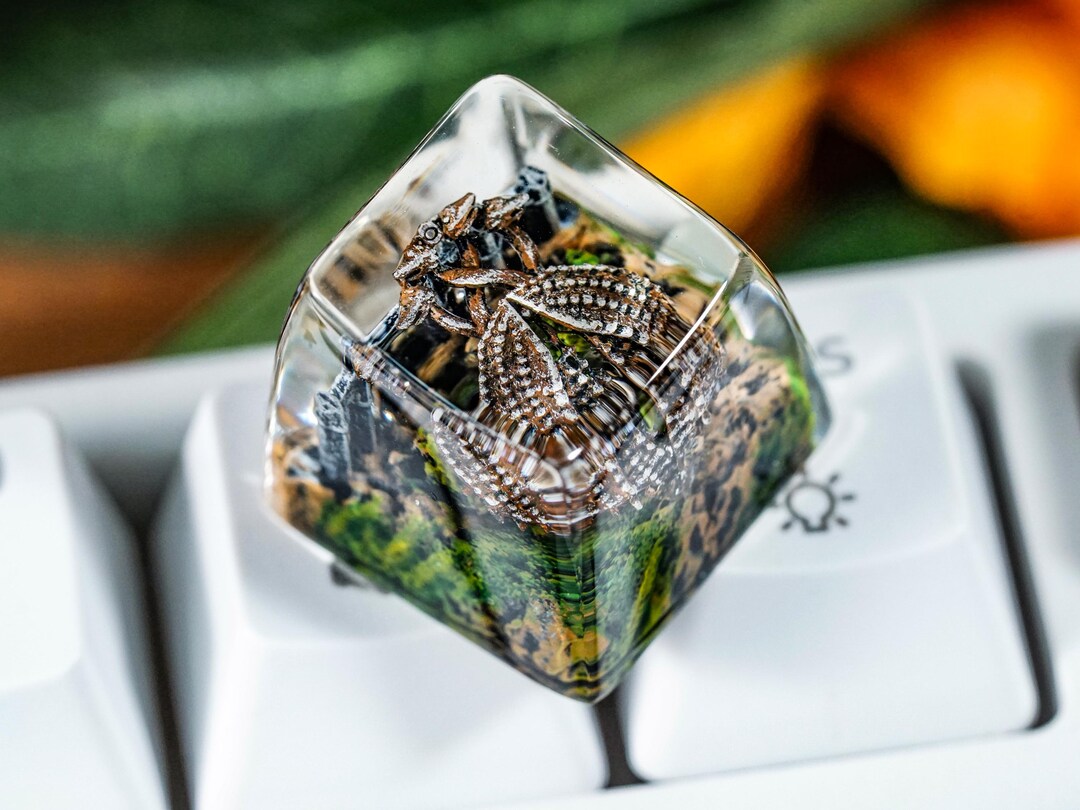 Old Lord's Talisman 3D, Legendary Elden Ring Talisman Keycap, Custom ...
