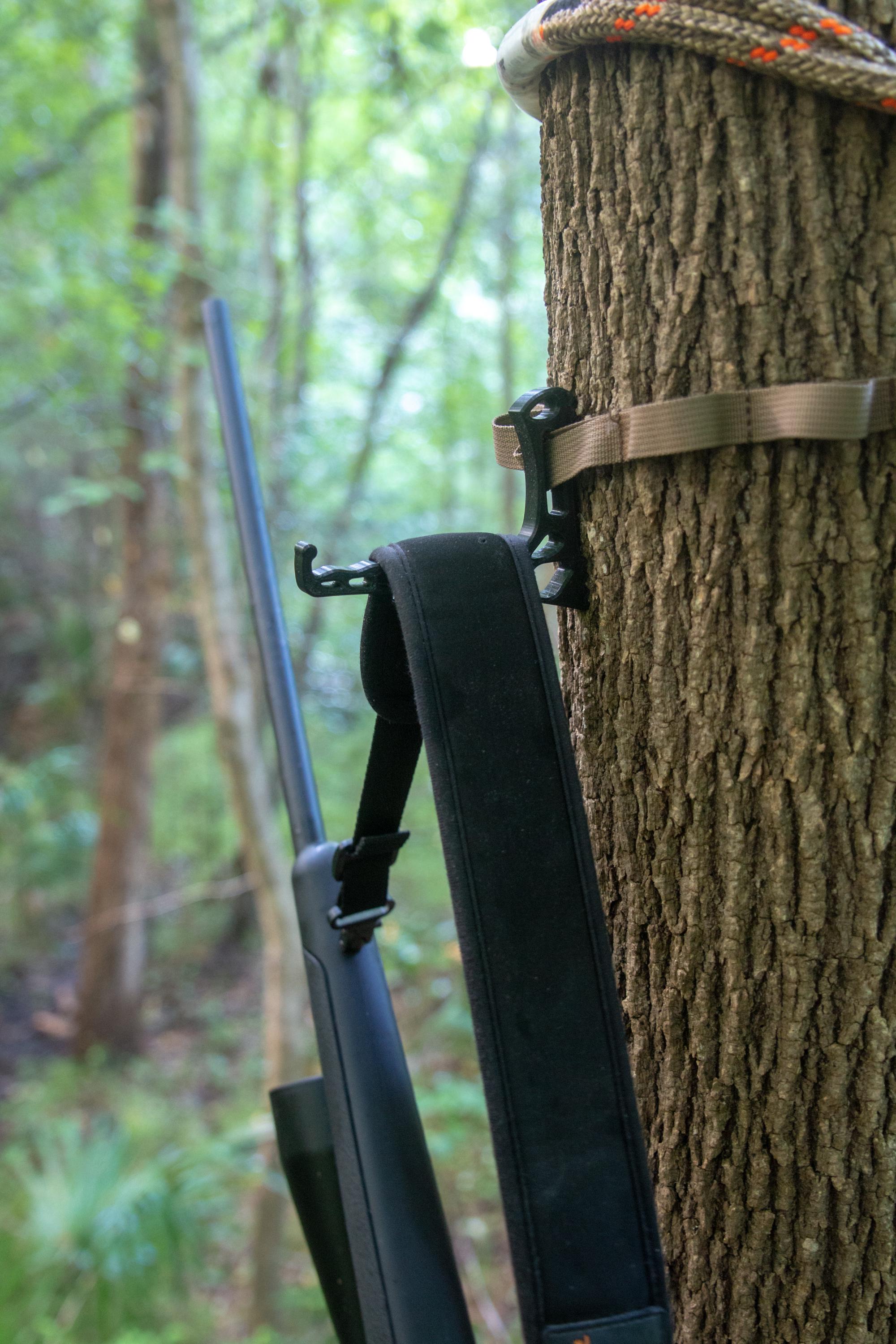 Saddle Hunting Bow and Rifle Hanger: Tree Strap Gear Hook - Etsy