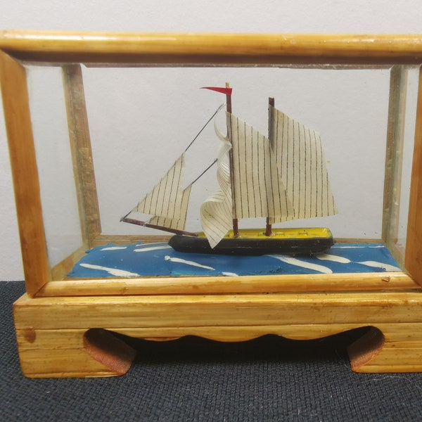 Model Ship Glass Case - Etsy