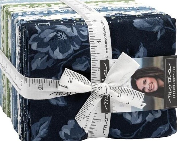 Shoreline Fat Quarter Bundle, 40pc, Camille Roskelley, Moda Fabric ...