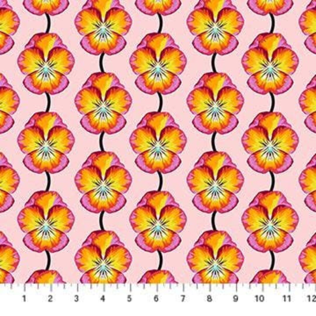 Anna Maria Textiles (horner) Iconic Pansy AMT124-59L, Northcott Fabric, Floral Pansies, 100% ...