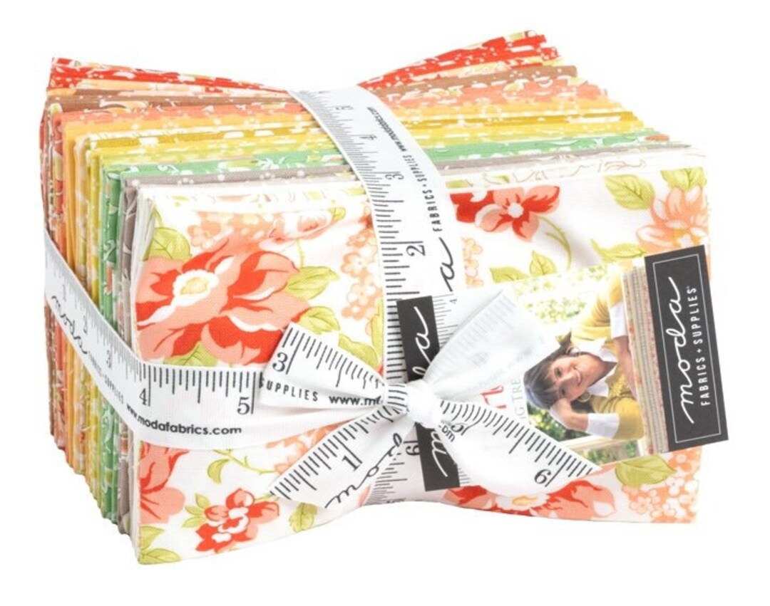PRE-ORDER, Portofino Fat Eighth Bundle, 40pc, Fig Tree for Moda Fabric, Floral, 35390F8, January ...