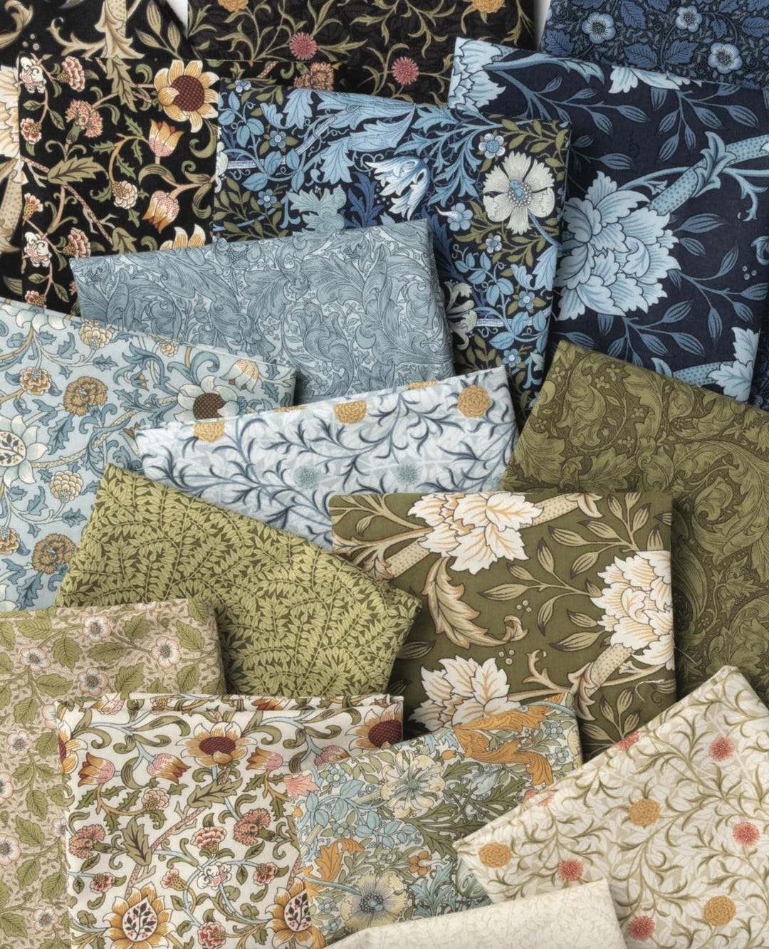 PRE-ORDER, Moda Morris Manor Fat Quarter Bundle, 33pc, Barbara Brackman ...