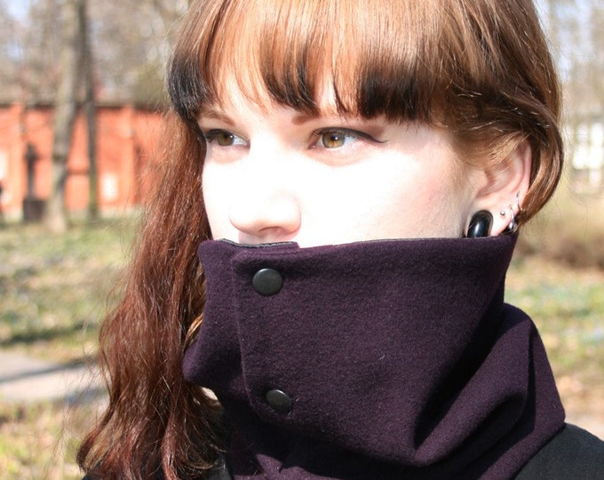 MASQ Unisex Violet Wool Tube Scarf With Snap Button Closure - Etsy