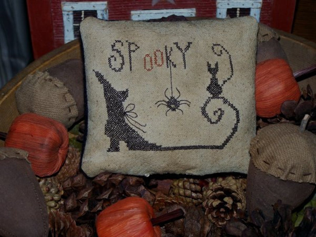 Spooky Halloween Pillow Tuck E Pattern PDF - Etsy