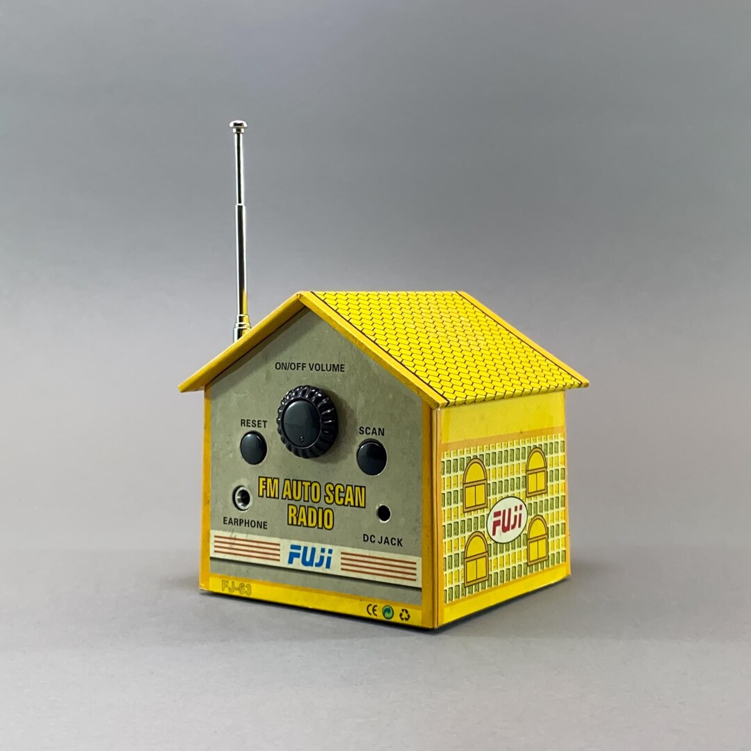 1990s FM Radio, Vintage House Theme Radio, Collectible, Fully ...
