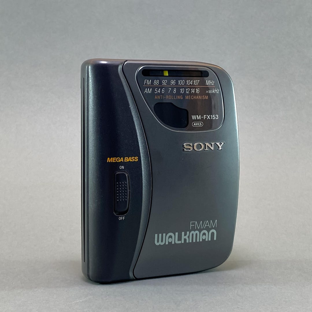 1990s Sony Walkman, Vintage Cassette Player, FM/AM Band Radio, Portable ...