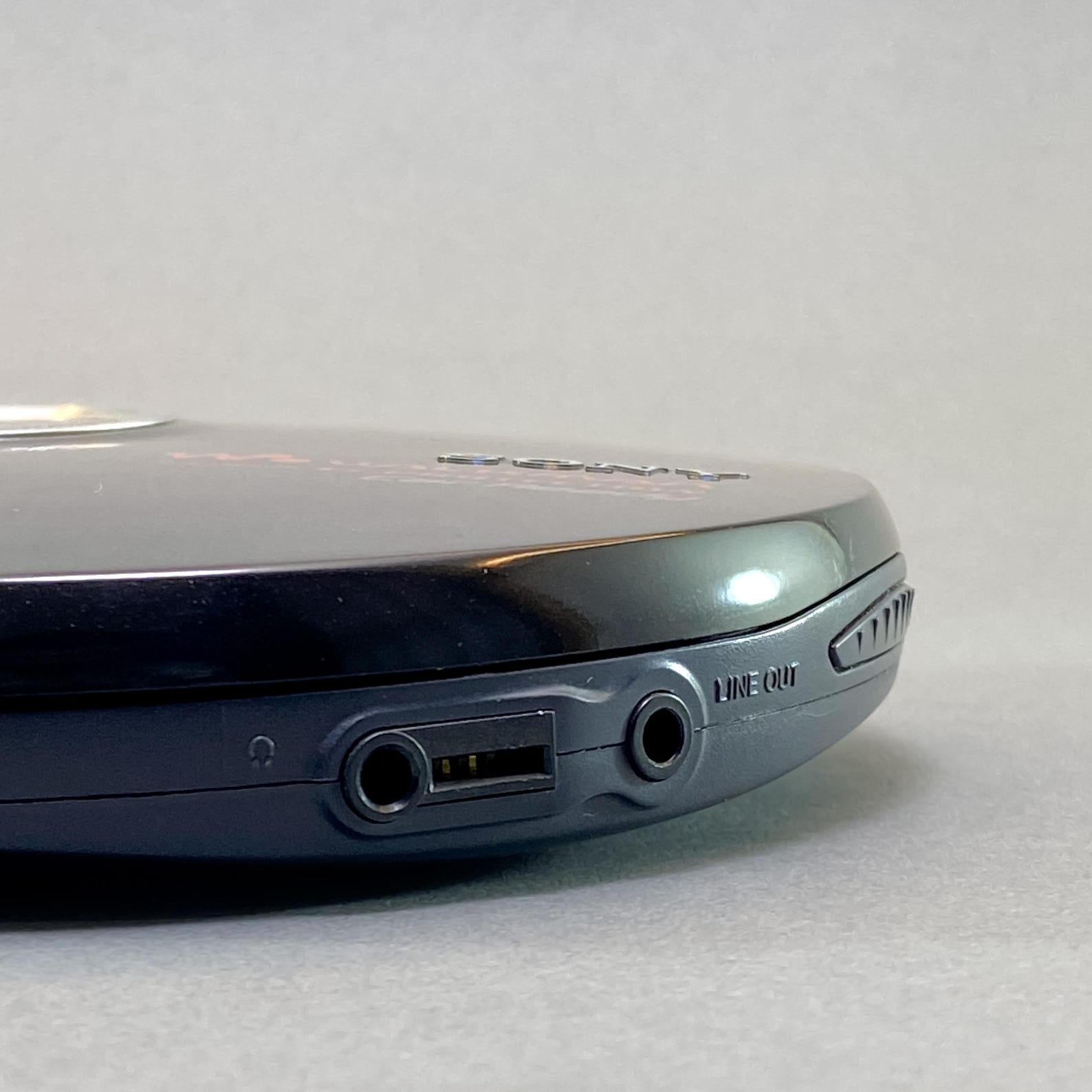 1990s Sony CD Walkman, Vintage Portable Compact Disc Player, MP3 Player ...