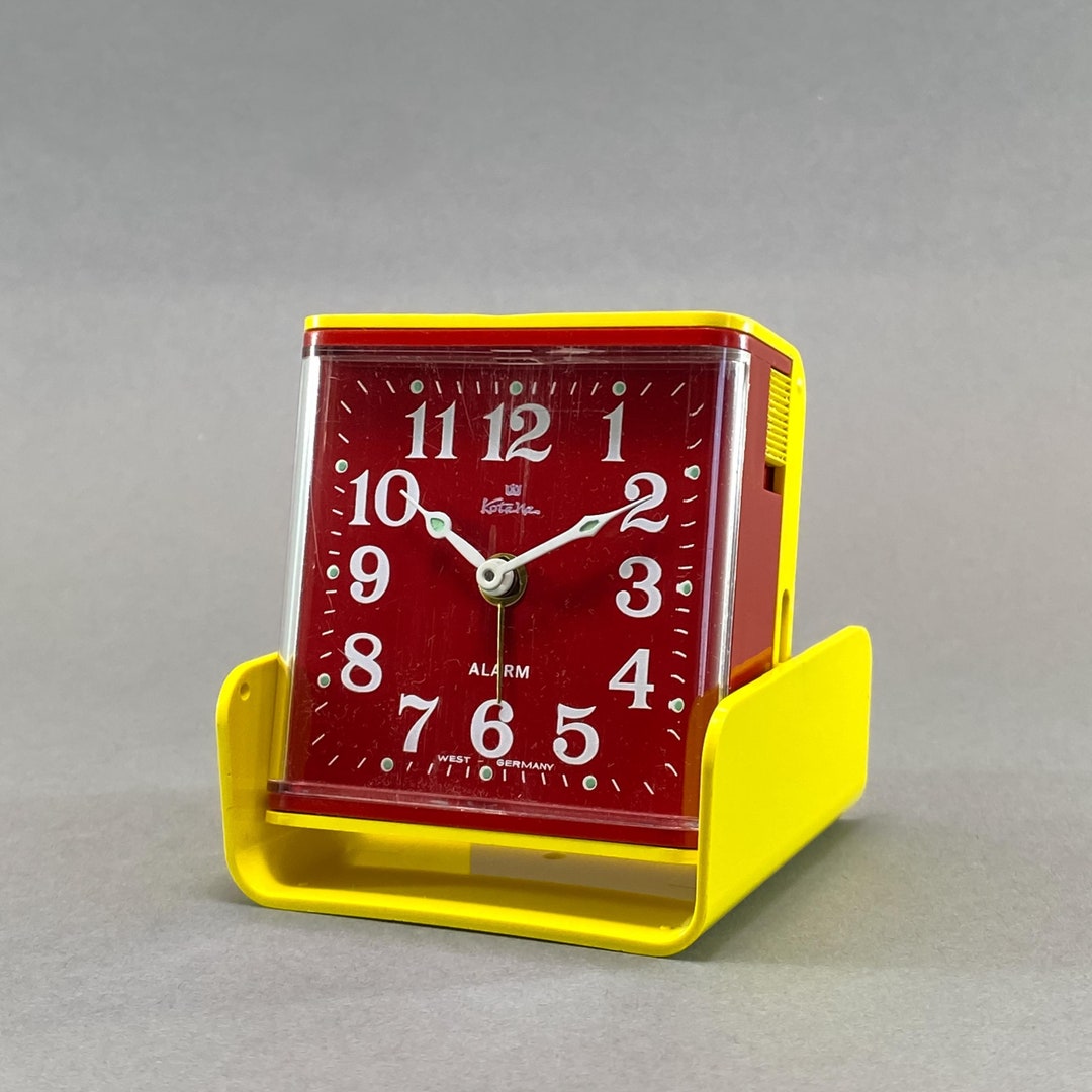 1970s Space Age Travel Clock, Vintage Mechanical Alarm Clock, Retro ...