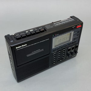 1990s Radio Shack DX-392: Vintage Shortwave Radio & Cassette Player - Etsy