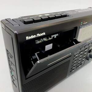 1990s Radio Shack DX-392: Vintage Shortwave Radio & Cassette Player - Etsy