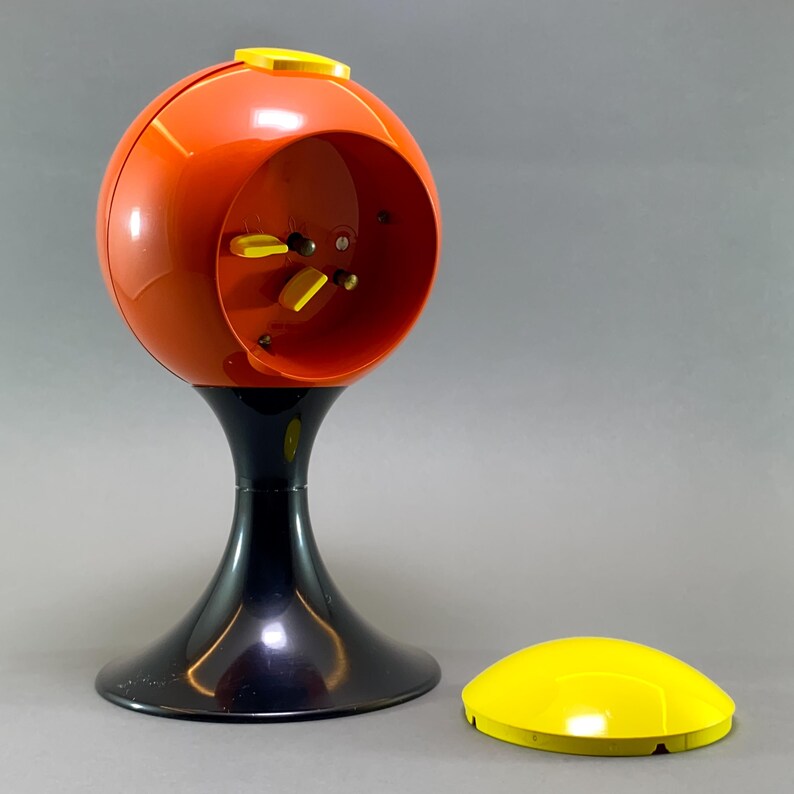 1970s Blessing Table Clock, Vintage Space Age Design Pedestal Clock ...