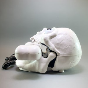 1990s Skull Telephone, Vintage Landline Novelty Telephone, Retro Home ...