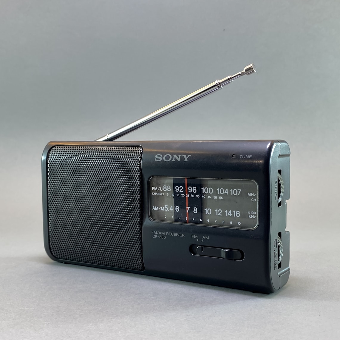 1990s Sony ICF Radio, Vintage FM AM Band Portable Radio, Retro Tech ...