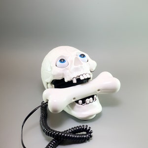 1990s Skull Telephone, Vintage Landline Novelty Telephone, Retro Home ...