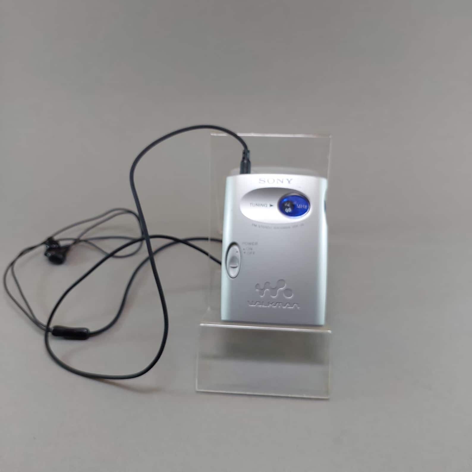 1990s Sony Walkman SRF-56 FM Stereo Pocket Radio, Retro Tech - Etsy