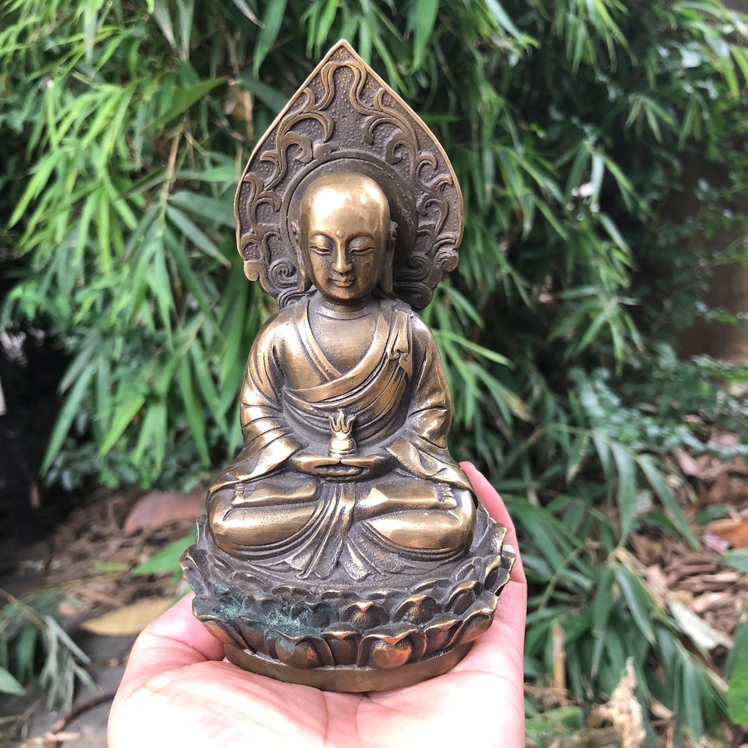 Bronze Ksitigarbha Bodhisattva Sitting on A Lotus Flower Base Vintage ...