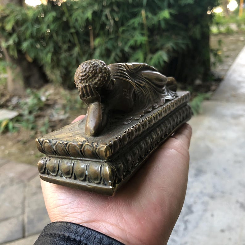 Vintage Sleeping Buddha Statue, Reclining Gautama Idol Figurine ...