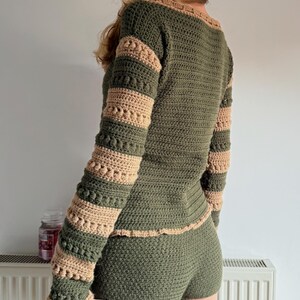 Snowflake Jumper Crochet Pattern: Oversized Bi-colour Sweater (PDF ...