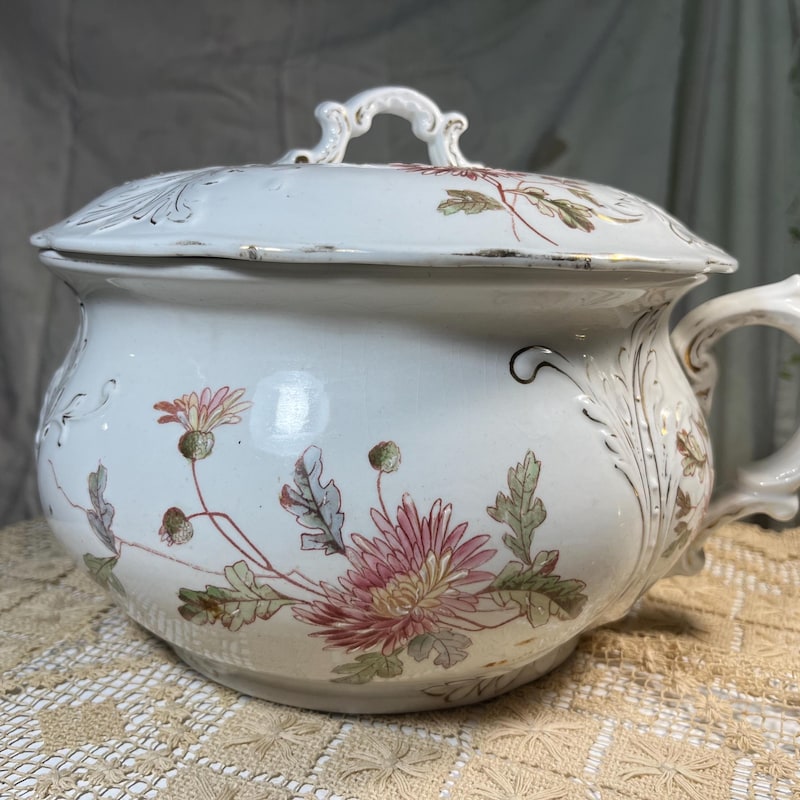 Antique Chamber Pot - Etsy