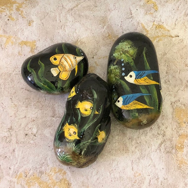 Fish Painted Rocks - Etsy