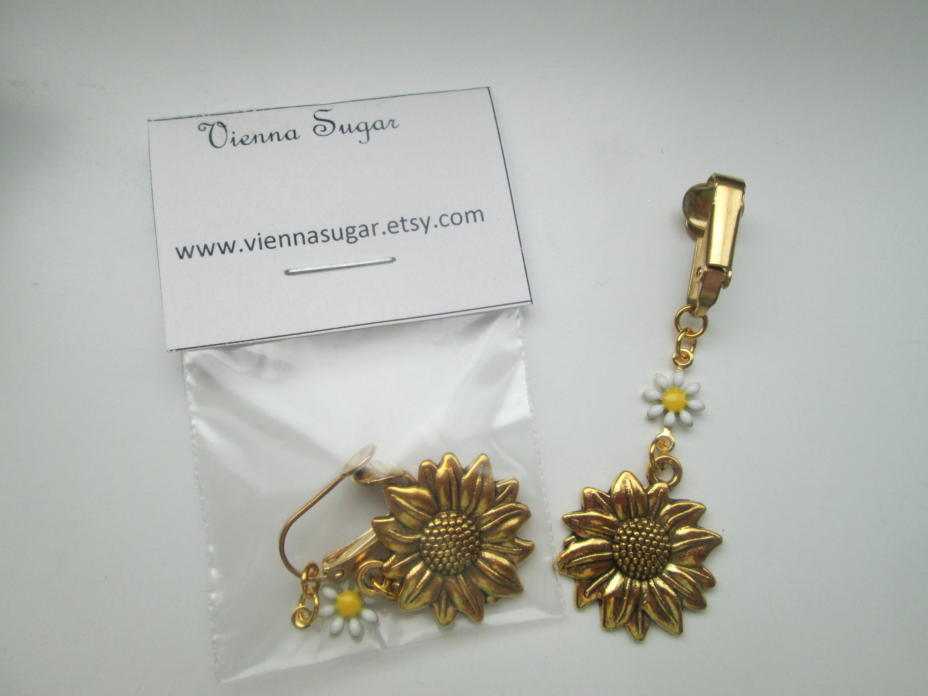 Gold Sunflower and Daisy Clip on Dangle Belly Ring Fake Navel Piercing ...