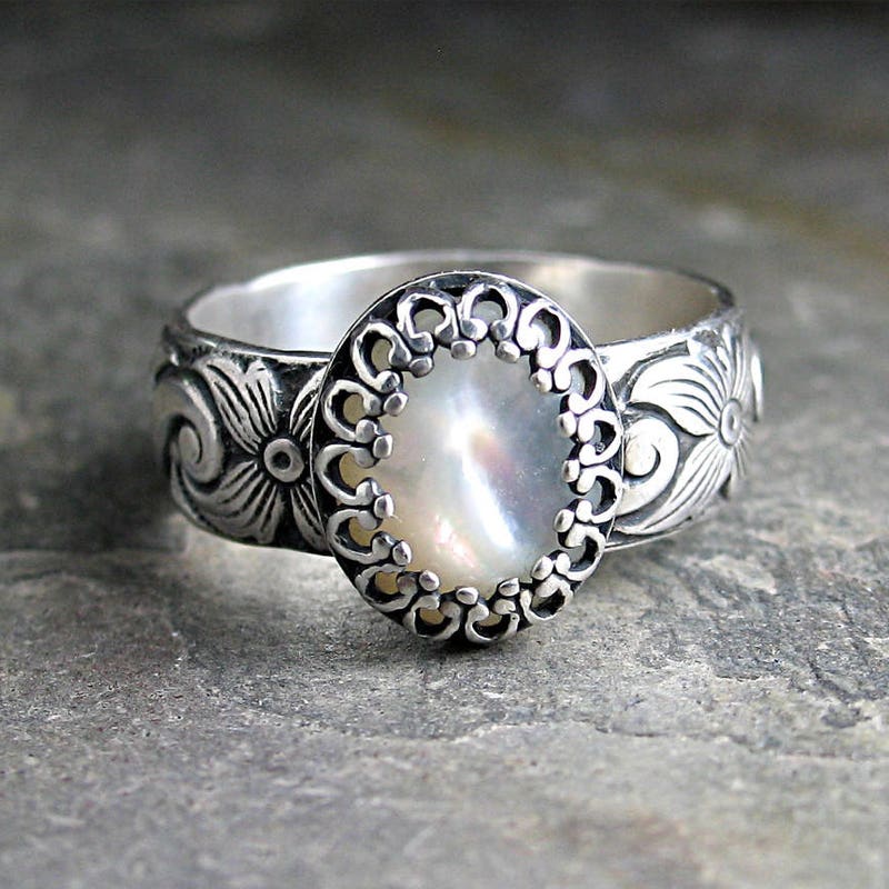 Wire Flower Ring - Etsy