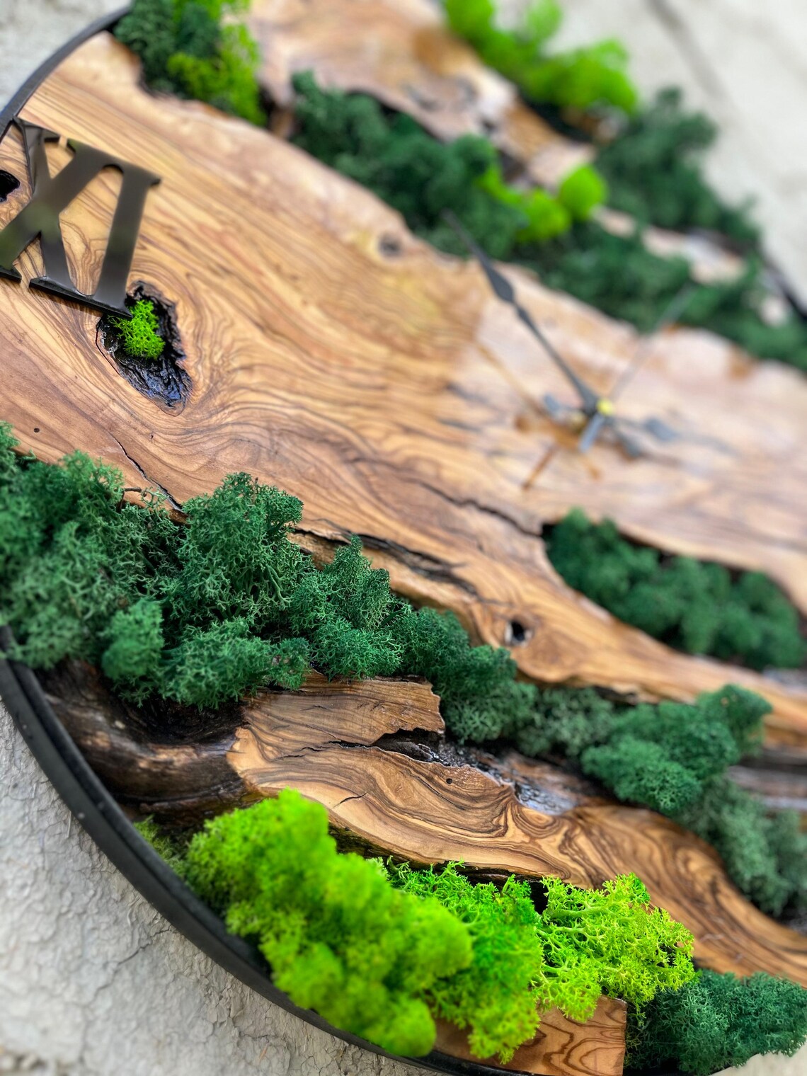 Decorative Live Edge Wooden Wall Clock , Rustic Tree Slice Wall Clock ...