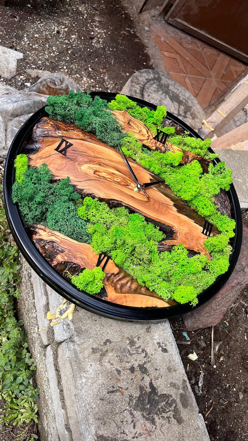 Decorative Live Edge Wooden Wall Clock , Rustic Tree Slice Wall Clock ...