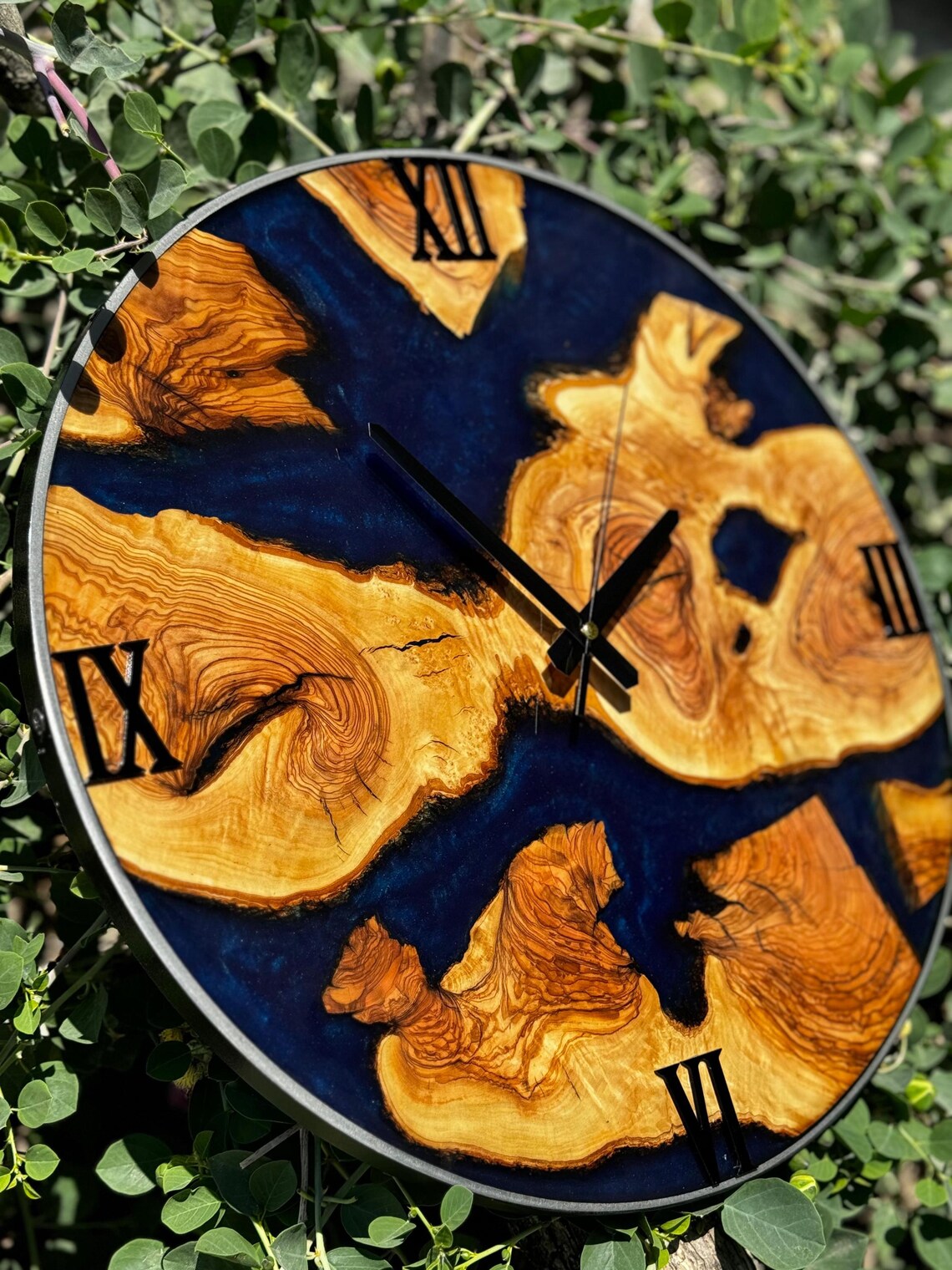 Epoxy Wooden Clock, Handcrafted Epoxy Clock, Custom Epoxy Wood Clock ...