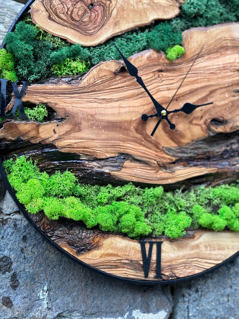 Decorative Live Edge Wooden Wall Clock , Rustic Tree Slice Wall Clock ...