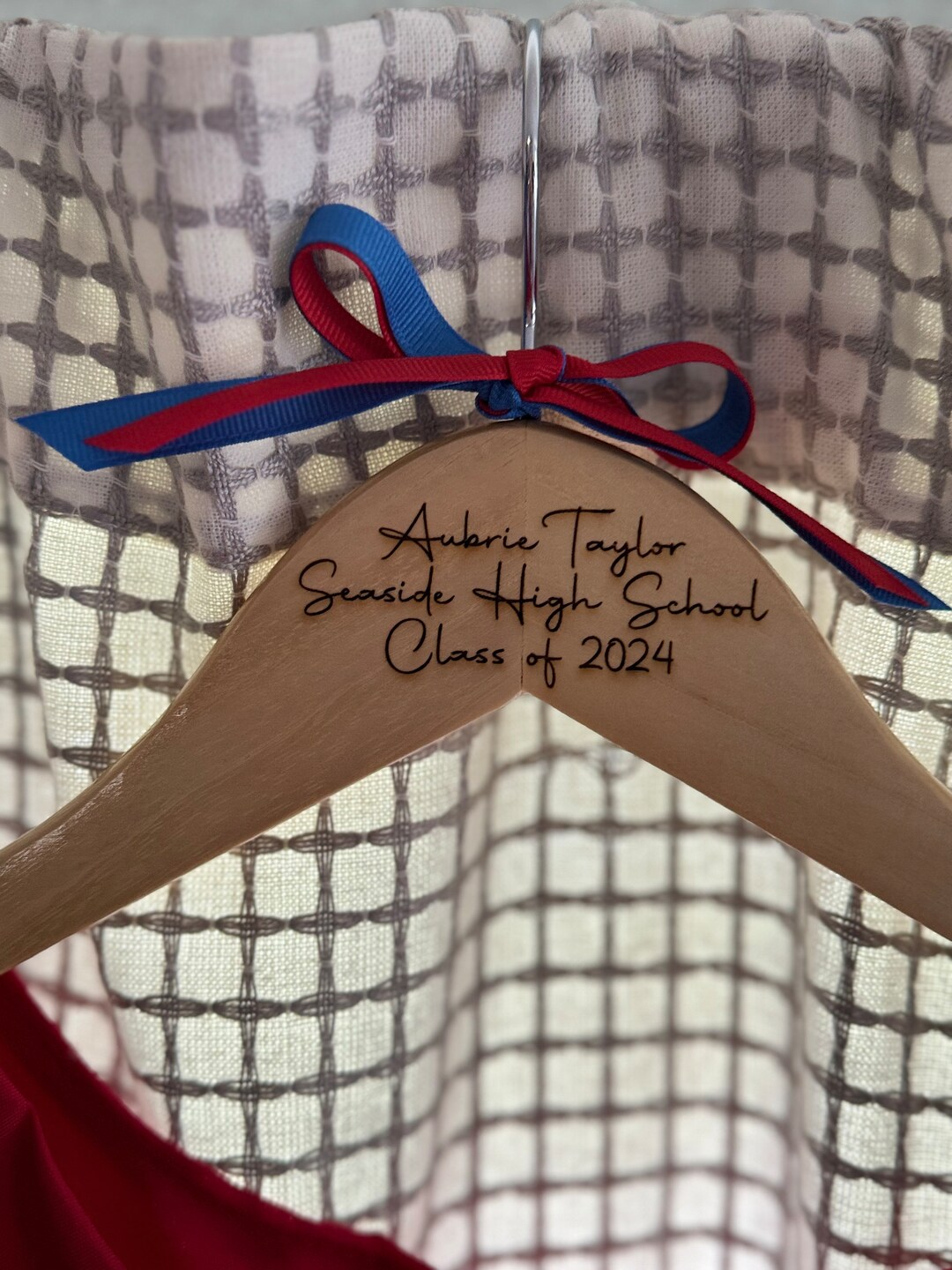 Personalized Graduation Hanger - Etsy