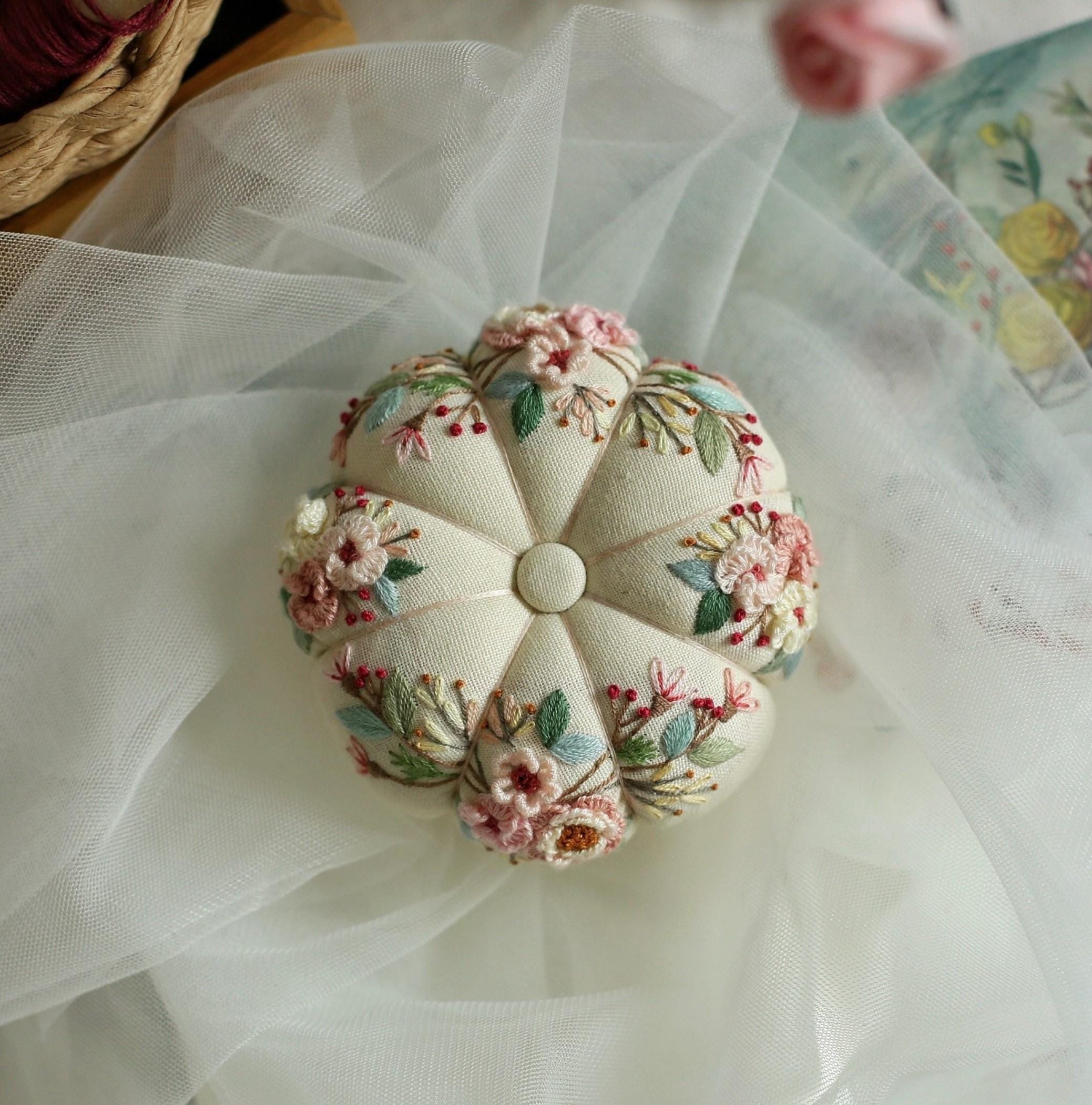 Hand-embroidered Linen Pincushion: Floral Pumpkin Design, Pincushion - Etsy
