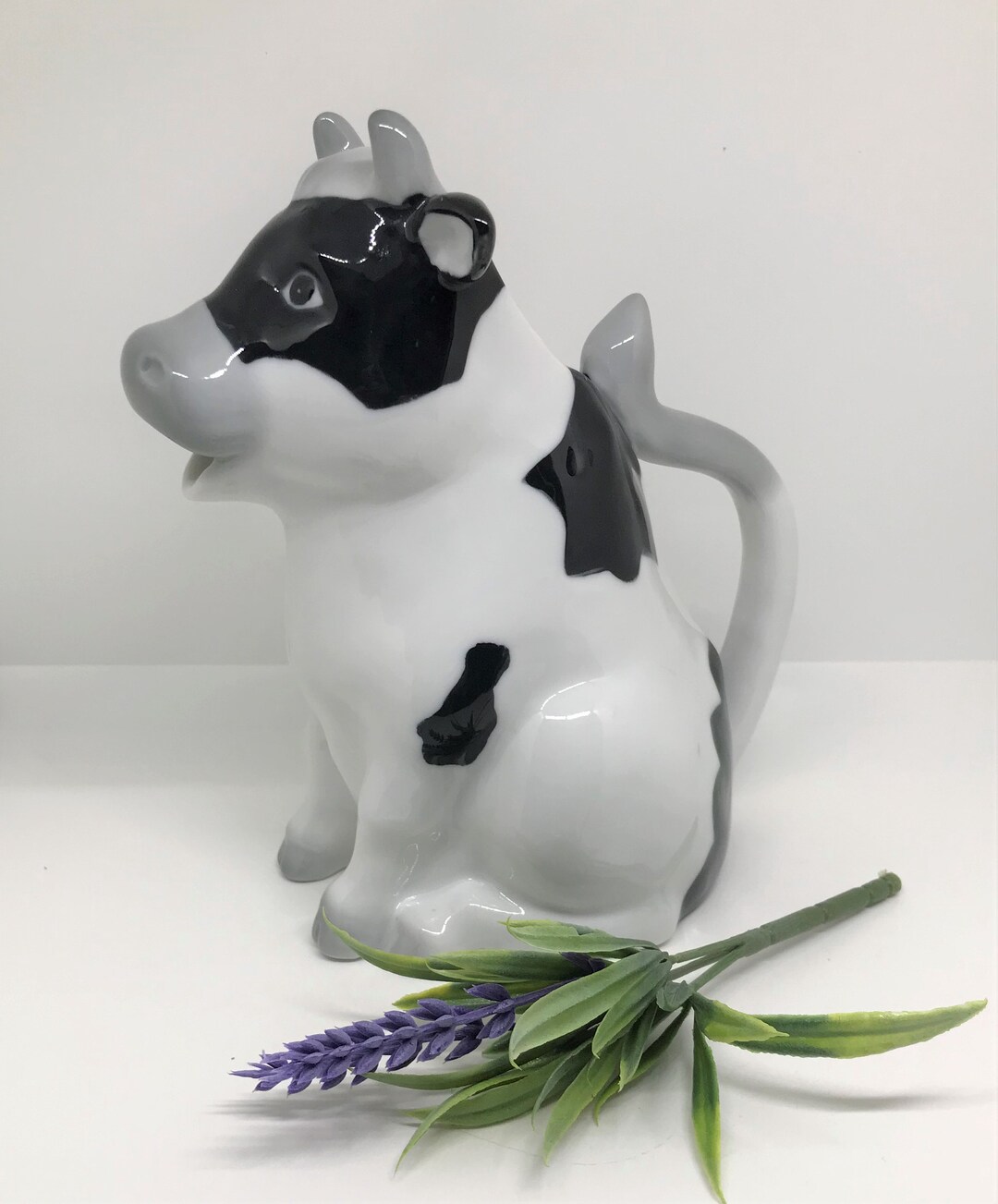 Vintage Black and White Cow Pitcher 8 Holstein Cow - Etsy