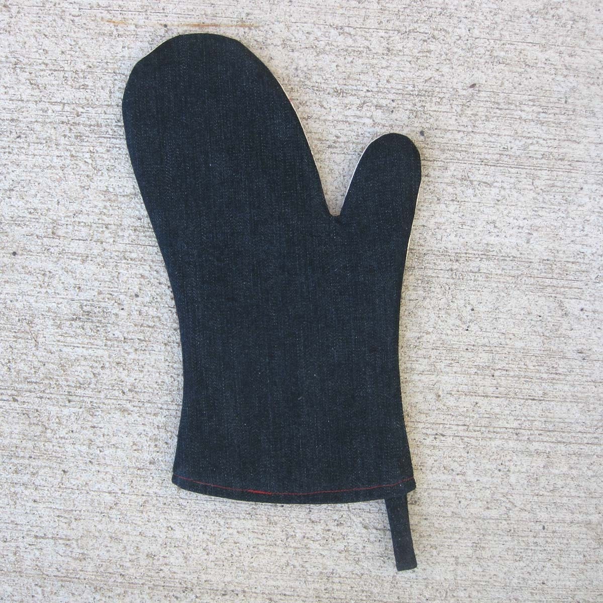 Hot Shot Upcycled Barbecue Mitt for Grilling, Dutch Oven or Kitchen ...